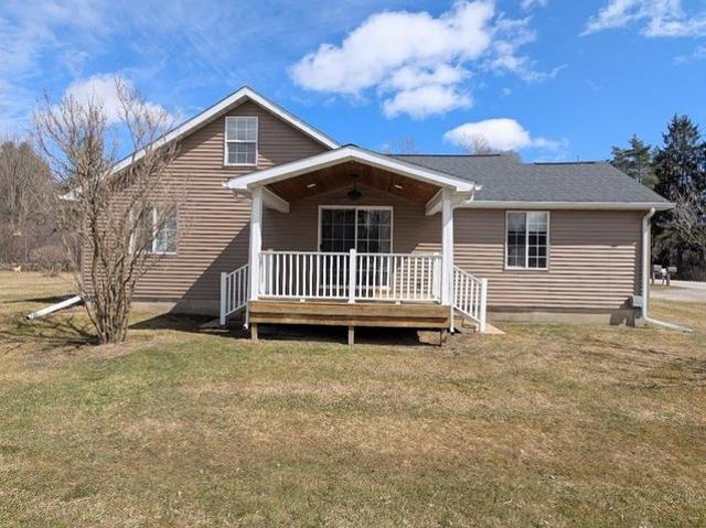 11680 W Freeland Rd, Freeland, MI 48623