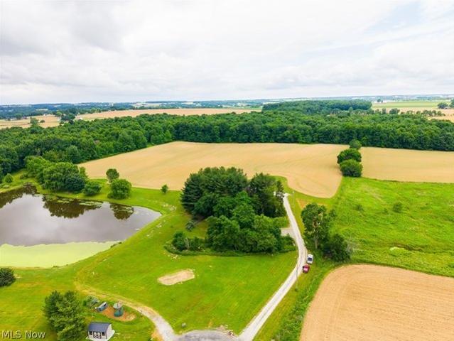 11687 Hidden Lake Dr, Marshallville, OH 44645