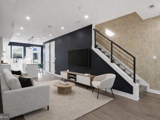 1168 Abbey Pl NE, Washington, DC 20002 | MLS #DCDC2259