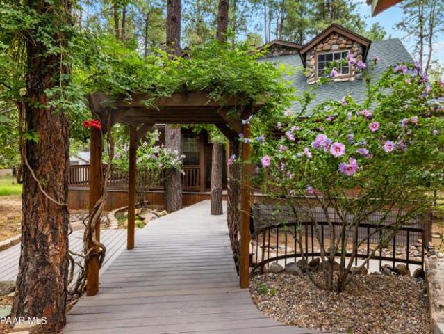 1168 E Wagon Wheel Dr, Prescott, AZ 86303