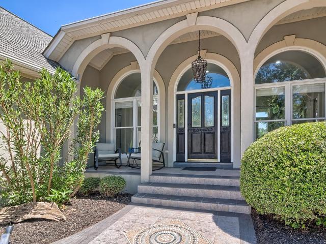 1168 Peninsula Drive