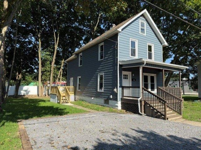 1168 S Cottage St, Conneaut Lake, PA 16316