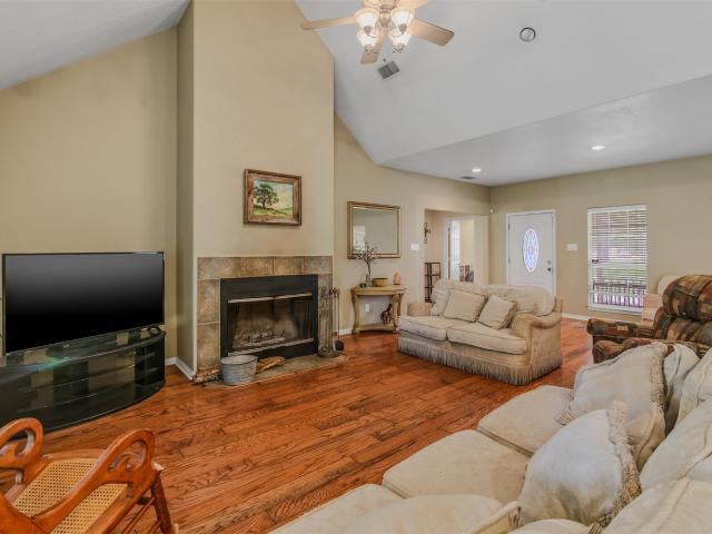 11692 Clark Lane