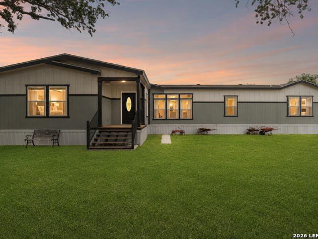 1169 Old Adams Ln
