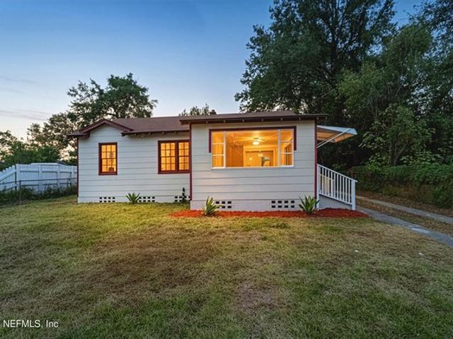 1169 Comanche St, Jacksonville, FL 32205