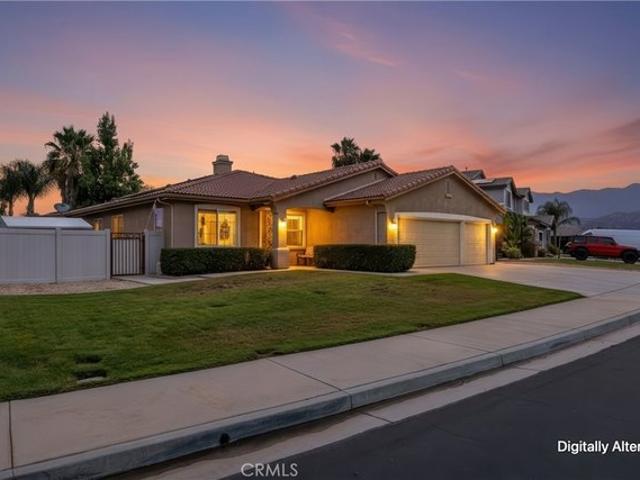 1169 Gainsborough, Beaumont, CA 92223