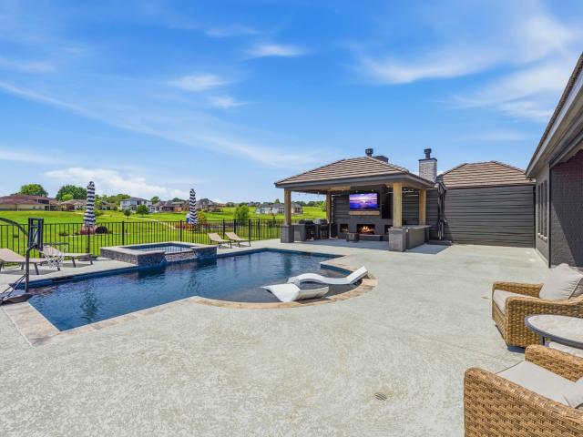 11603 Renaissance Drive
