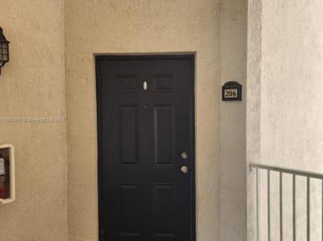 11601 NW 89th St #206, Doral, FL 33178