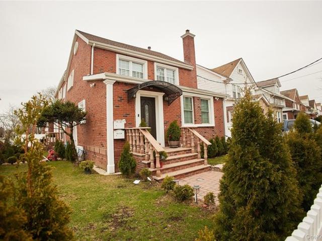 11601 st, Cambria Heights, NY 11411