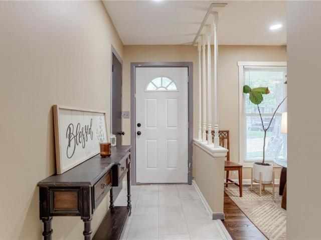 11607 Delmar Drive