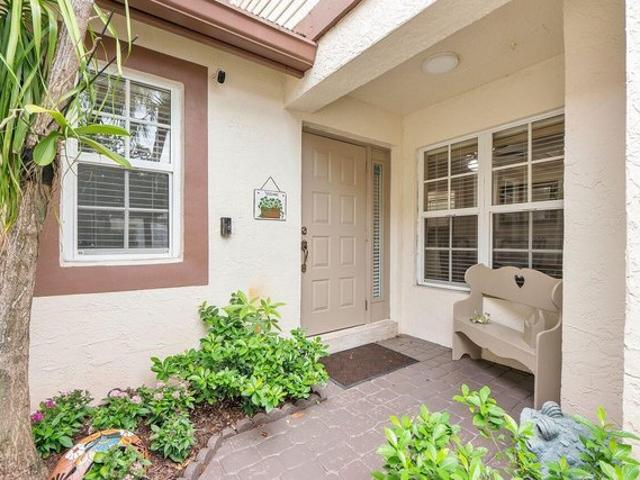 11606 NW 19th Dr, Coral Springs, FL 33071