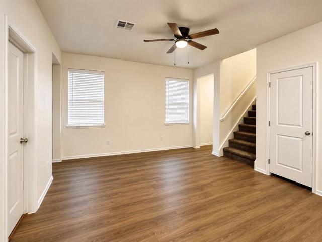 11608 Mackenzie Way