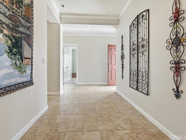 1160 Madrona