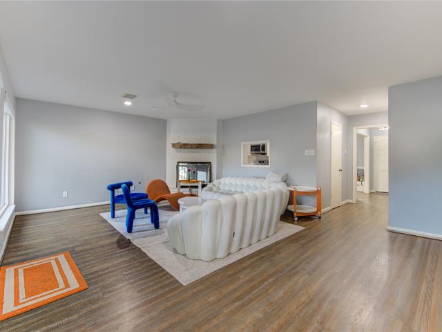 1160 N Kirkwood Road 1160