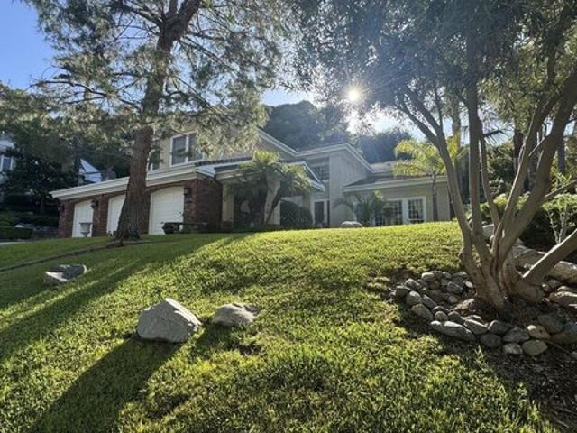 1160 NE Englewild Dr, Glendora, CA 91741