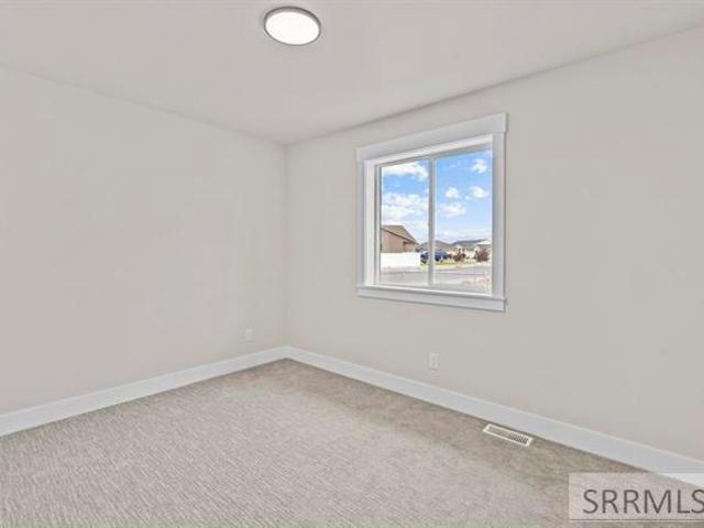 1160 Alpine Ave, Chubbuck, ID 83202 | MLS #2185