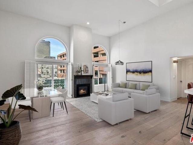 1160 Granville Ave #Ph112, Los Angeles, CA 90049