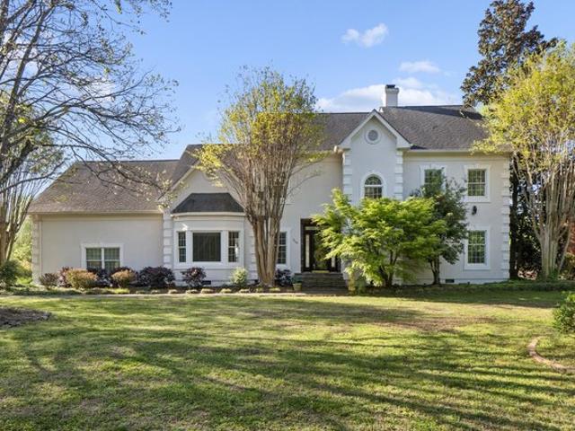 1160 Heritage Landing Dr, Chattanooga, TN 37405