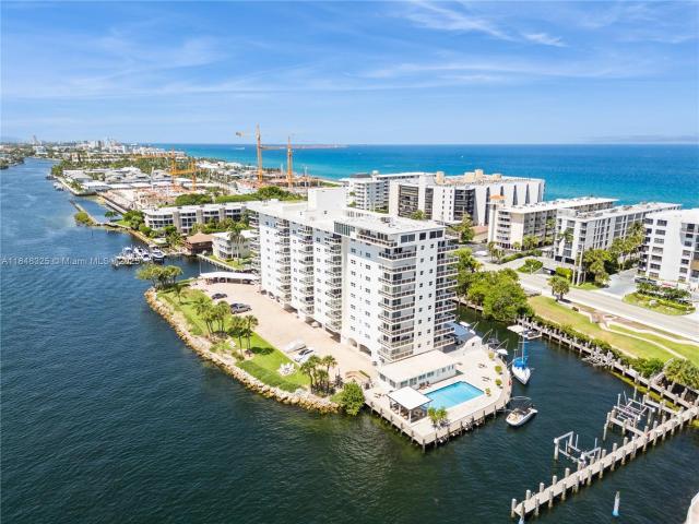 1160 Hillsboro Mile, Unit 901, Hillsboro Beach, FL 33062 | MLS #A11848 | Compass