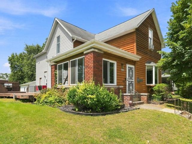 1160 Poplar St, Huntington, IN 46750