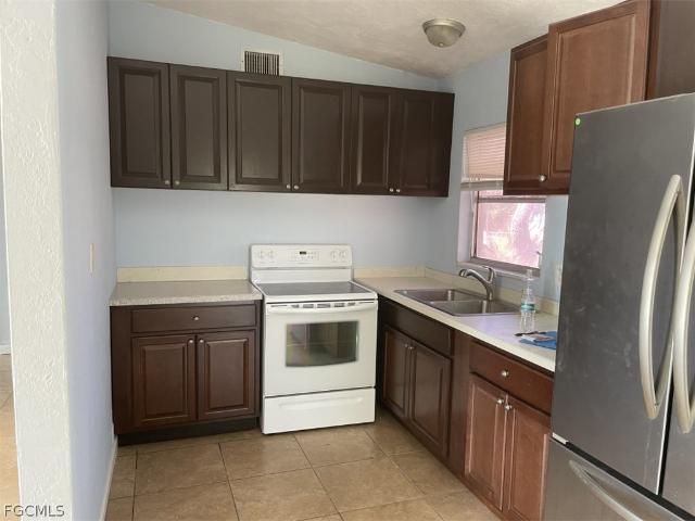 1160 Sumter Dr, Fort Myers, FL 33905 | MLS #2026009