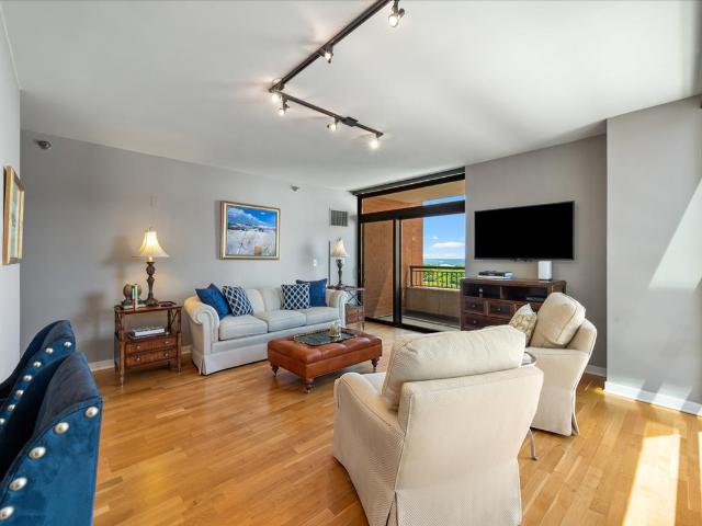 1160 S Michigan Avenue # 1001
