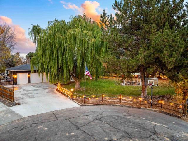 1160 W Hialeah Cir, Eagle, ID 83616 | MLS #98968 | Compass