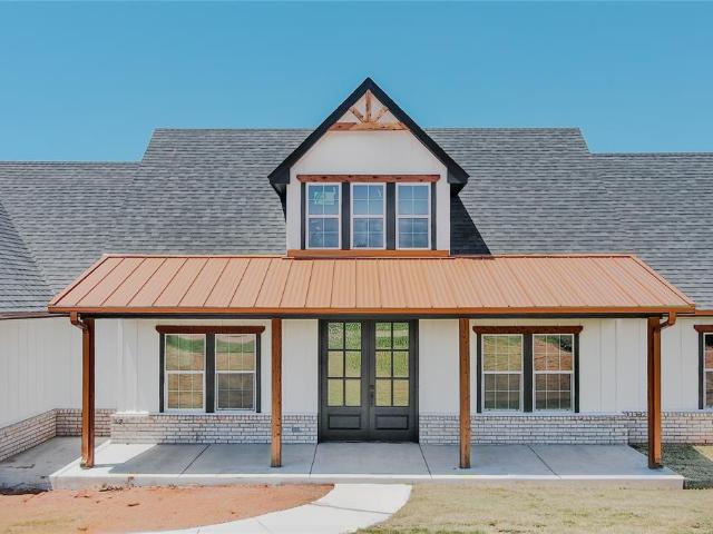 1160 Wolf Creek Drive