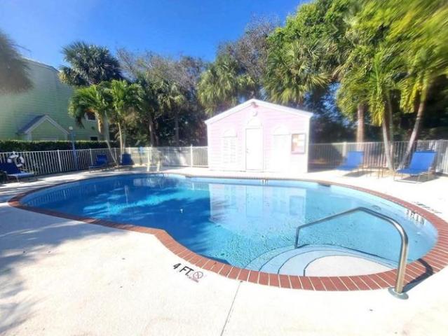 1160 3rd Way, Vero Beach, FL 32960
