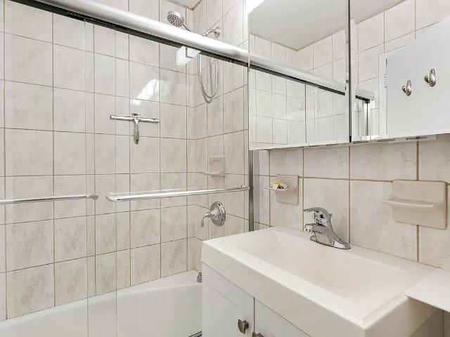 1160 3rd Avenue, Unit 15F | Compass