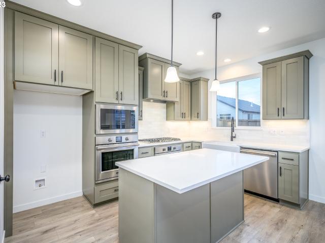 11613 se majestic falls ave # lt 768