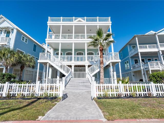 11610 Beachside
