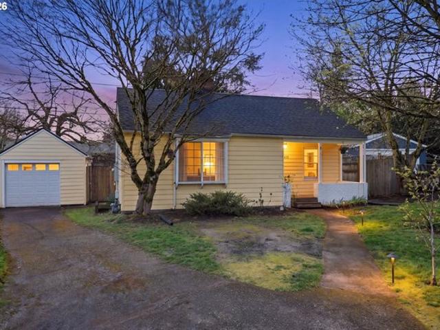 11610 NE Fremont Ct, Portland, OR 97220