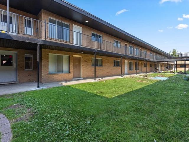 11611 Morang Dr, Detroit, MI 48224