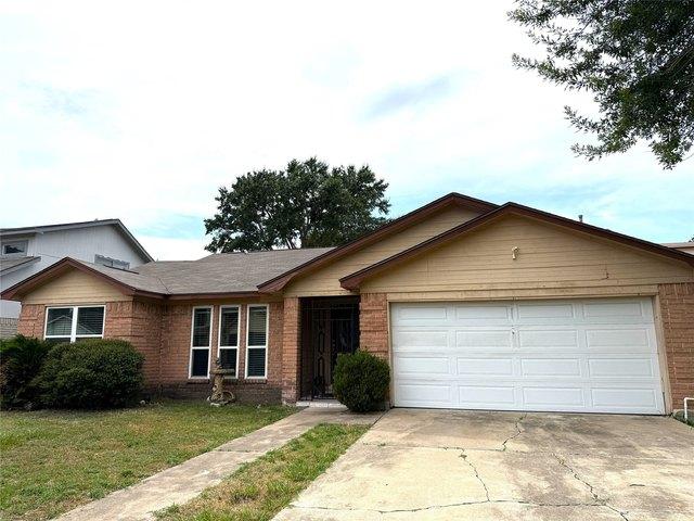 11611 Stone Bridge Dr, Houston, TX 77064