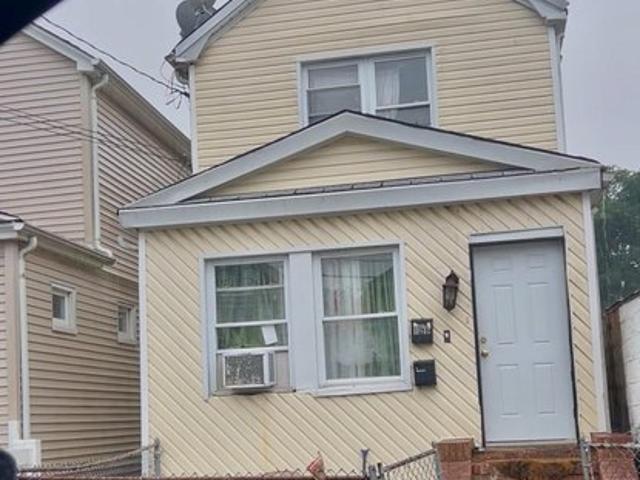 11612 th St, Jamaica, NY 11436