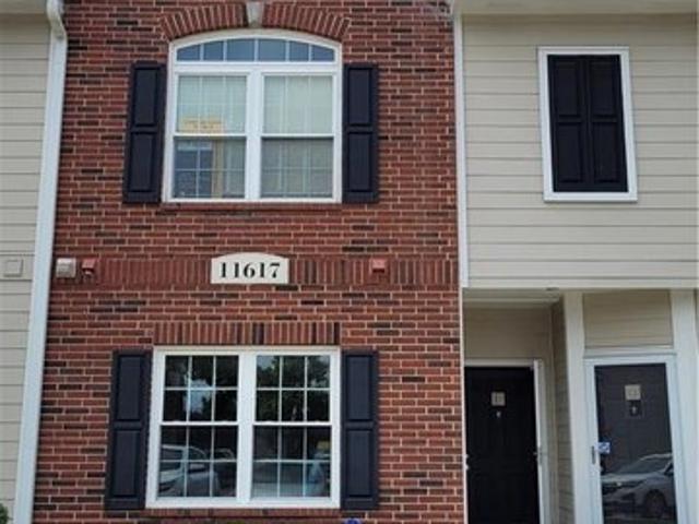 11617G Tomahawk Creek Pkwy Unit G, Leawood, KS 66211