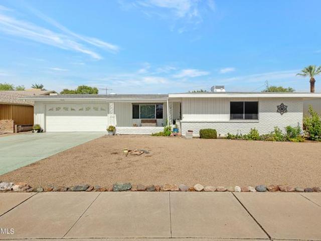 11616 N Balboa Dr, Sun City, AZ 85351