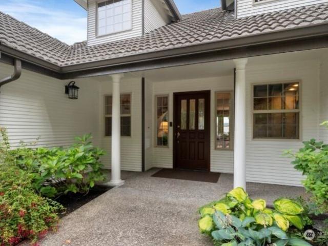 11618 Jennifer Court E