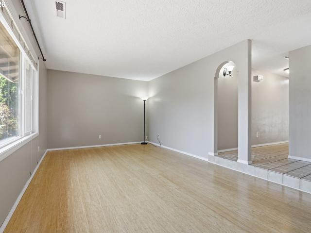 11618 se mcgillivray blvd