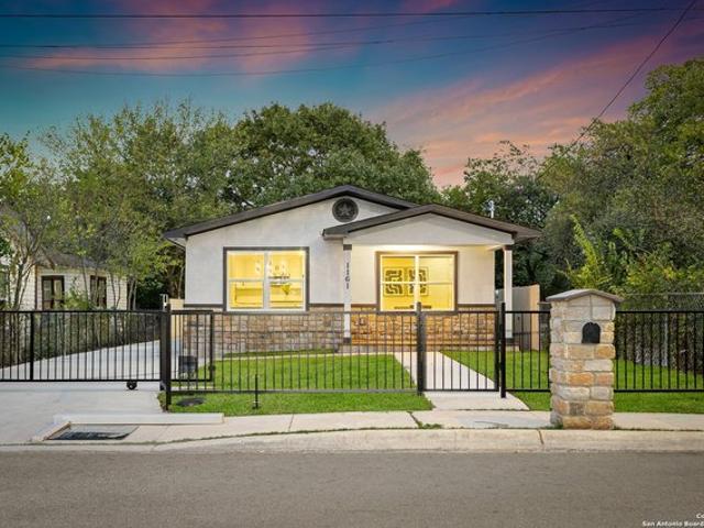1161 Fitch St, San Antonio, TX 78211