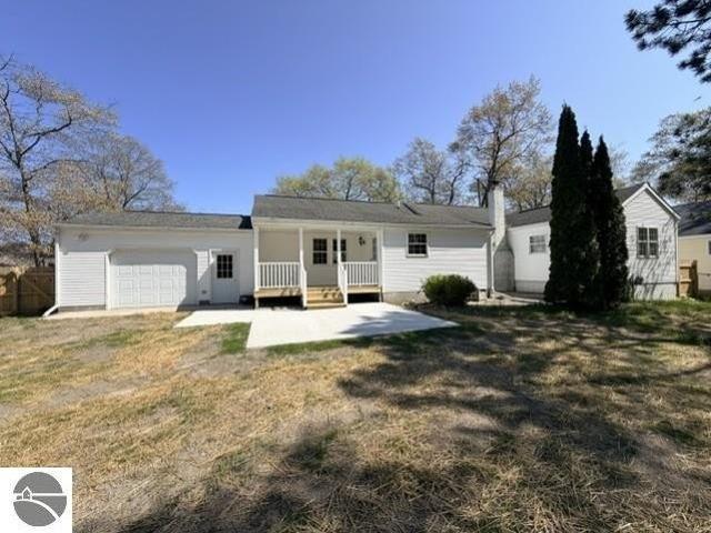 1161 Forest St, East Tawas, MI 48730
