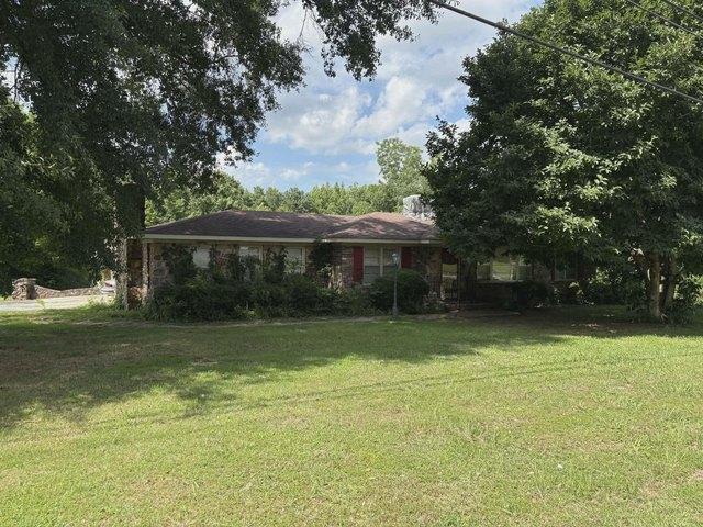 1161 Pike Ave, Phil Campbell, AL 35581