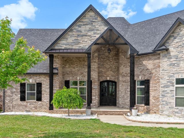 1161 Reda Dr