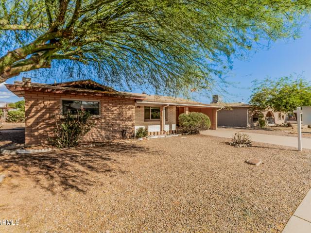1161 s ocotillo drive