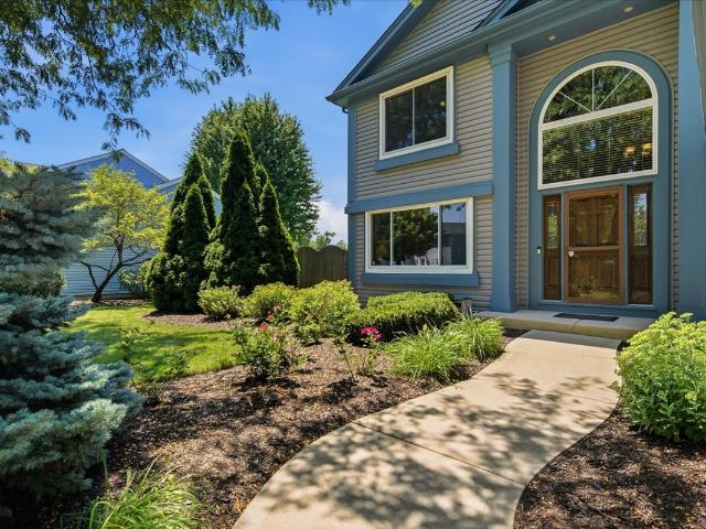1161 Scarlet Oak Circle