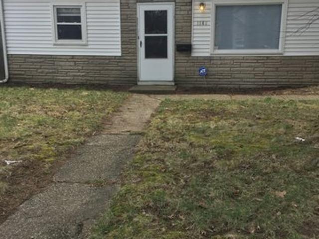 1161 Seward Ave, Akron, OH 44320