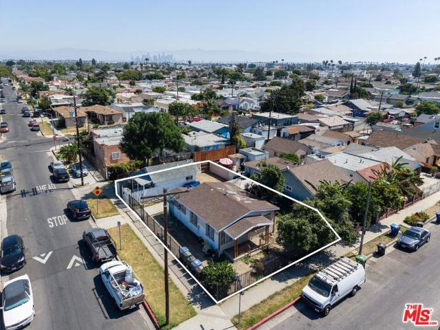 1161 W 67th Street