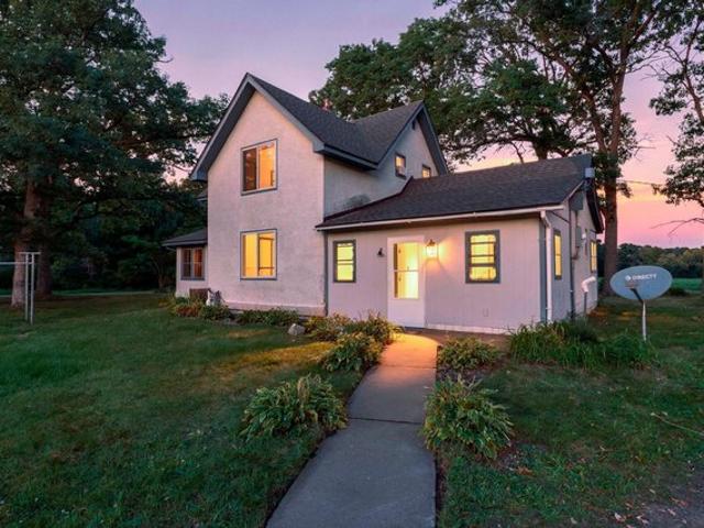 11620 th St, North Branch, MN 55056
