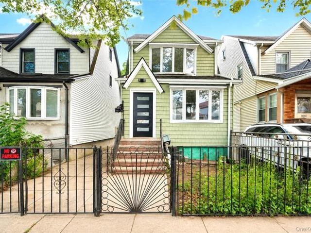11620 th St, South Ozone Park, NY 11420
